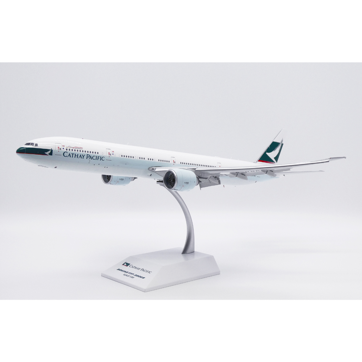 1/200 777-300ER キャセイパシフィック B-HNR 1/200 777-300ER キャセイパシフィック B-HNR