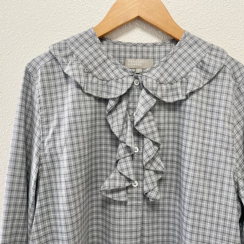 margarethowell 襟付きフリルブラウス | Lisululu online margarethowell 襟付きフリルブラウス | Lisululu online