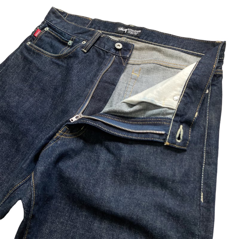 STUSSY ROUGH and RUGGED buck printed denim pant STUSSY ROUGH and RUGGED buck printed denim pant