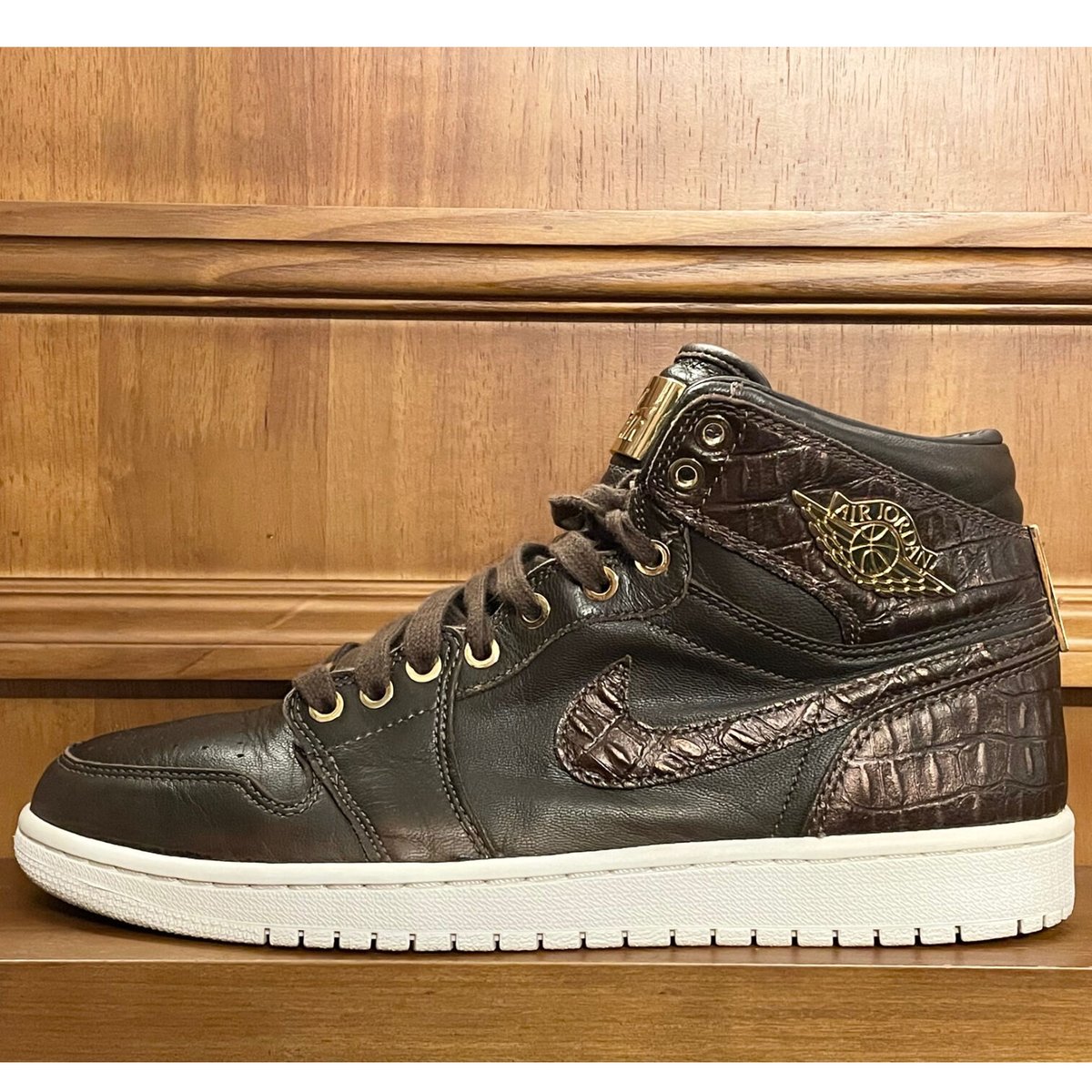 激レア NIKE AIR JORDAN 1 Pinnacle Baroque Brown クロ 激レア NIKE AIR JORDAN 1 Pinnacle Baroque Brown クロ