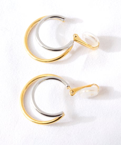 コンビカラーのフープイヤリング | Deargo