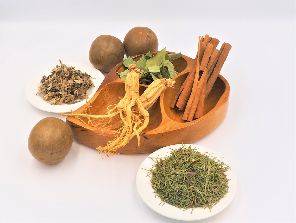 Pine needle blended Tea】～Ginseng blended Tea～...