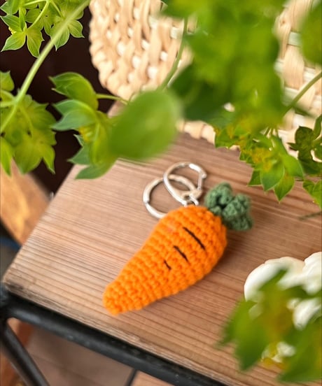 CARROT KEY CHAIN | NASU FARM VILLAGE ONLINE STORE