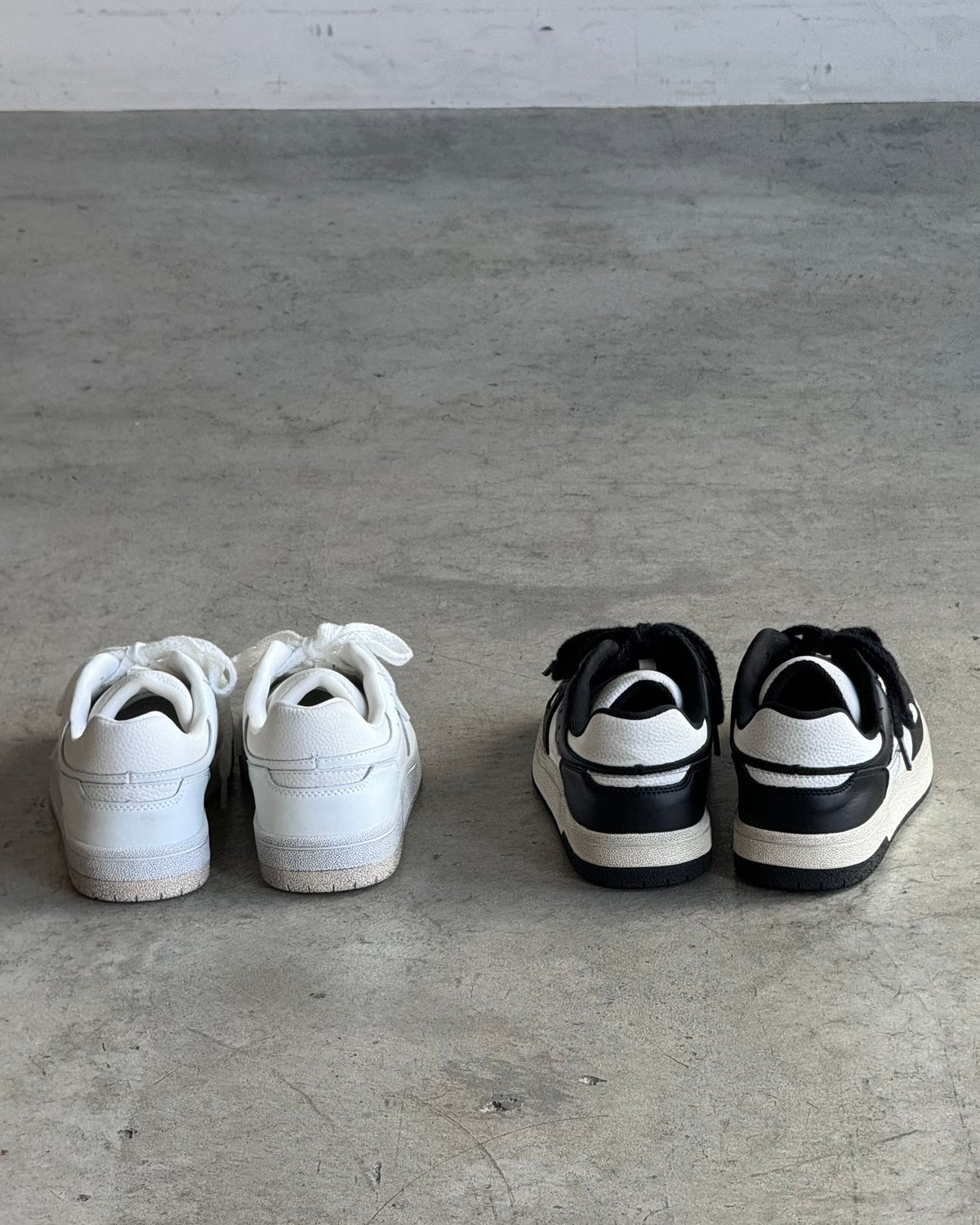 DISTRESSED LEATHER COURT SNEAKERS / 2color | JI...