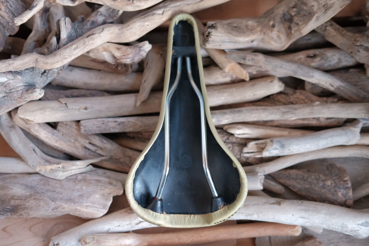 SELLE ITALIA / TURBO | ATB CANDYSHOP CHILLIN