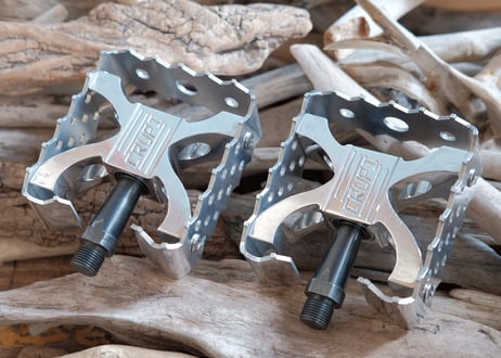 CRUPI / SQUARE PEDAL | ATB CANDYSHOP CHILLIN