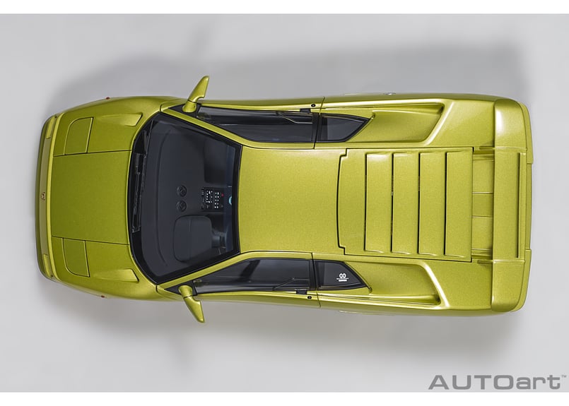 AUTOart 1/18 ランボルギーニ ディアブロ SE30 (GIALLO SPYDER AUTOart 1/18 ランボルギーニ ディアブロ SE30 (GIALLO SPYDER