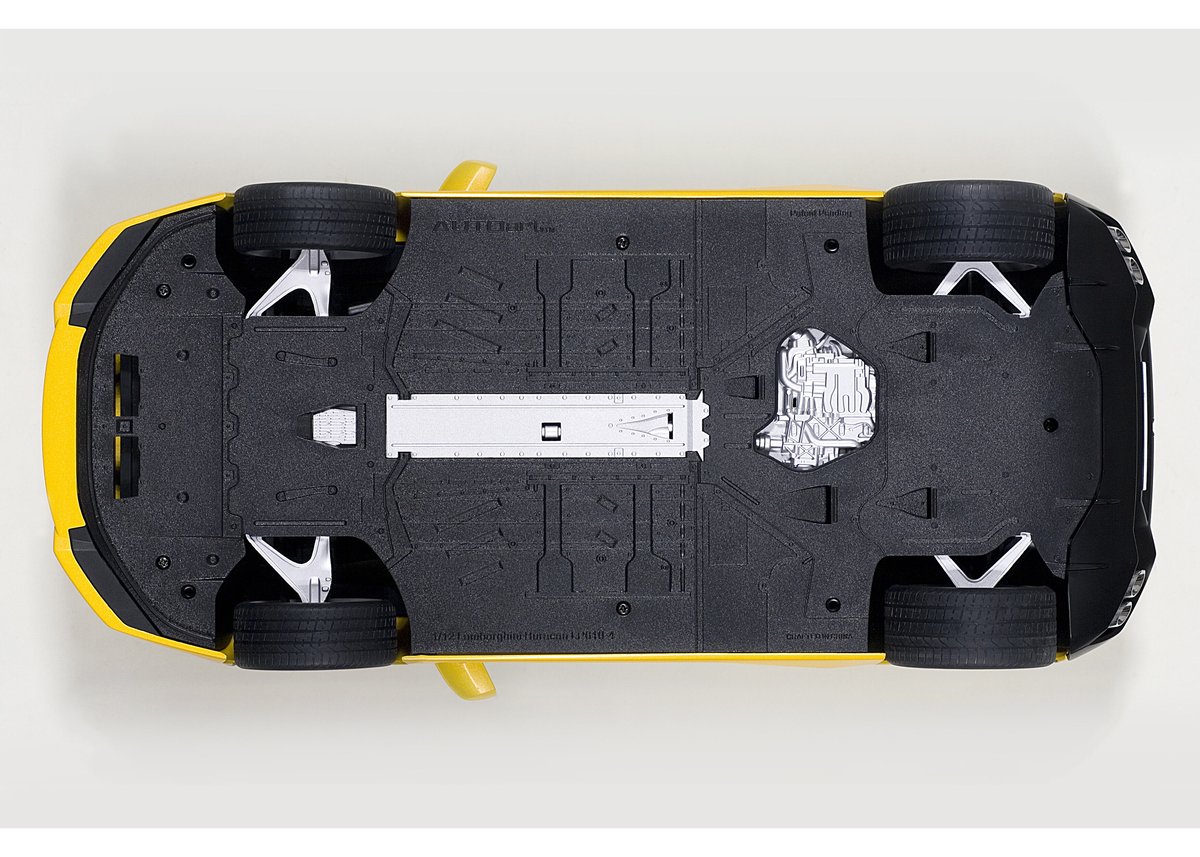AUTOart 1/12 ランボルギーニ ウラカン LP610-4 (マット AUTOart 1/12 ランボルギーニ ウラカン LP610-4 (マット