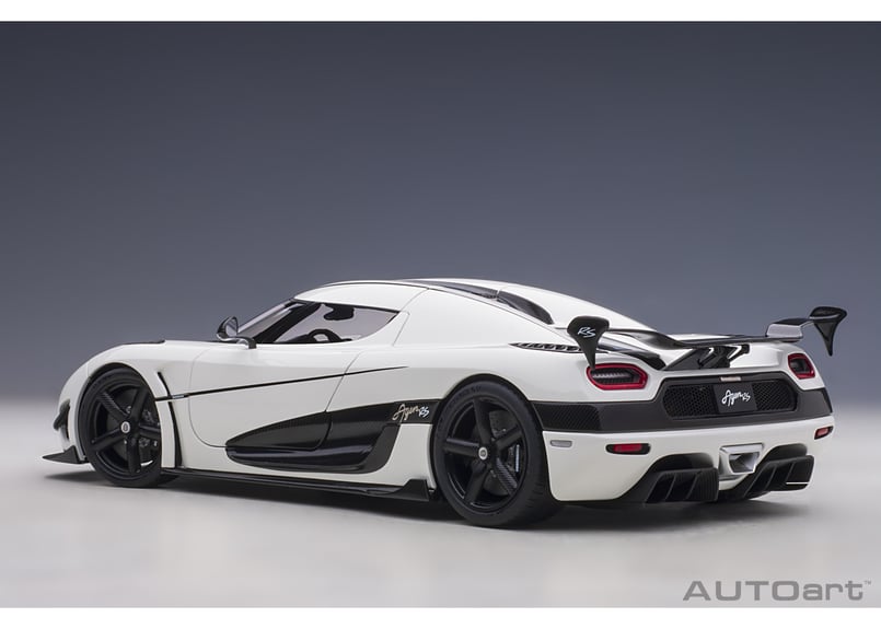AUTOart 1/18 ケーニグセグ アゲーラ RS (ホワイト/カーボン AUTOart 1/18 ケーニグセグ アゲーラ RS (ホワイト/カーボン