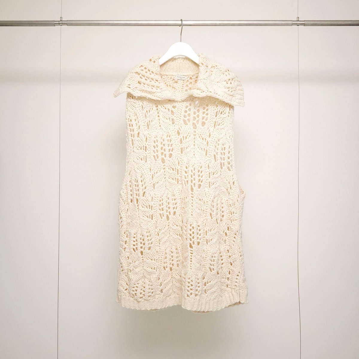 Dries Van Noten Knit Vest | kuonbyrinq's STORE Dries Van Noten Knit Vest | kuonbyrinq's STORE