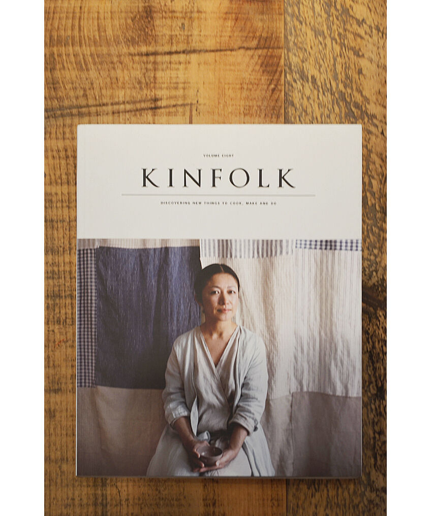 09-GO221060 Kinfolk Magazine Vol.8 | D9 ANTIQUE
