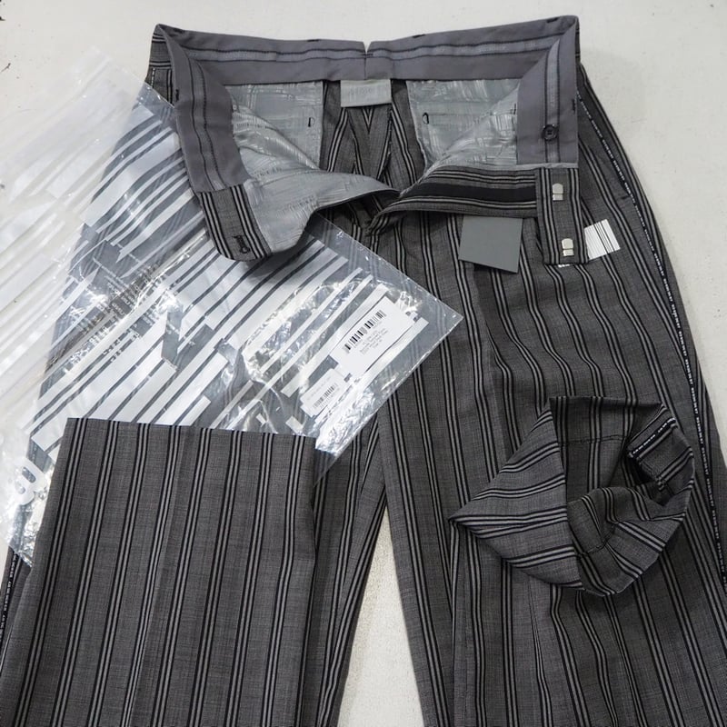 新品 定価13万円 ヴェトモン VTMNTS 22ss 春夏 ストライプ 2 新品 定価13万円 ヴェトモン VTMNTS 22ss 春夏 ストライプ 2