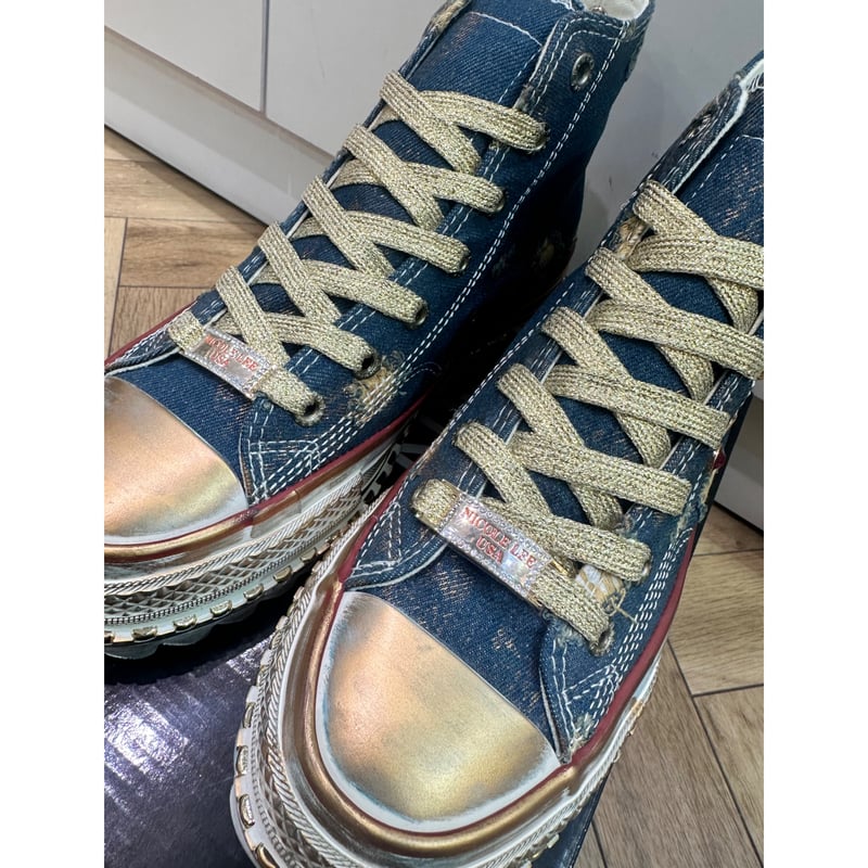 Vintageデニム スタッズ付きハイカットスニーカー(BLUE Vintageデニム スタッズ付きハイカットスニーカー(BLUE