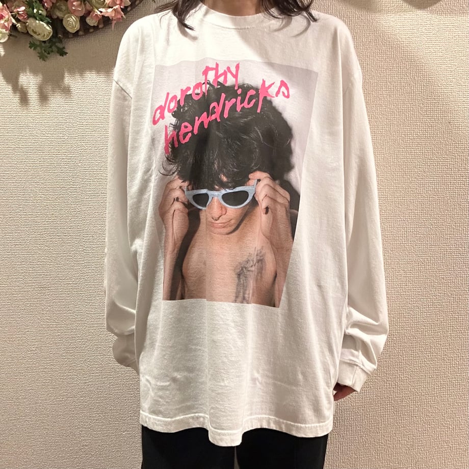 LONG SLEEVE TEE(photo) | Dorothy Hendricks