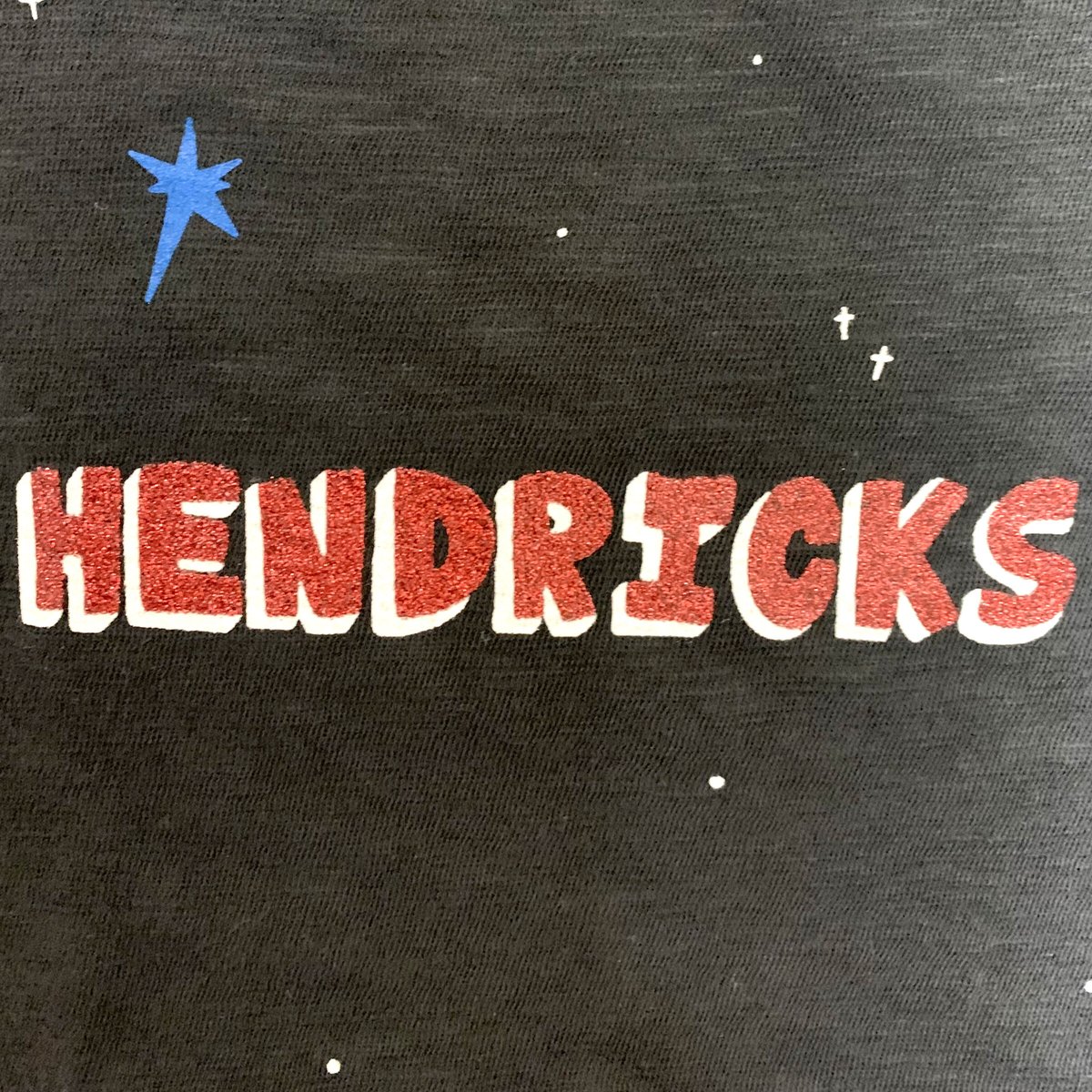 GLITTER PRINT TEE | Dorothy Hendricks