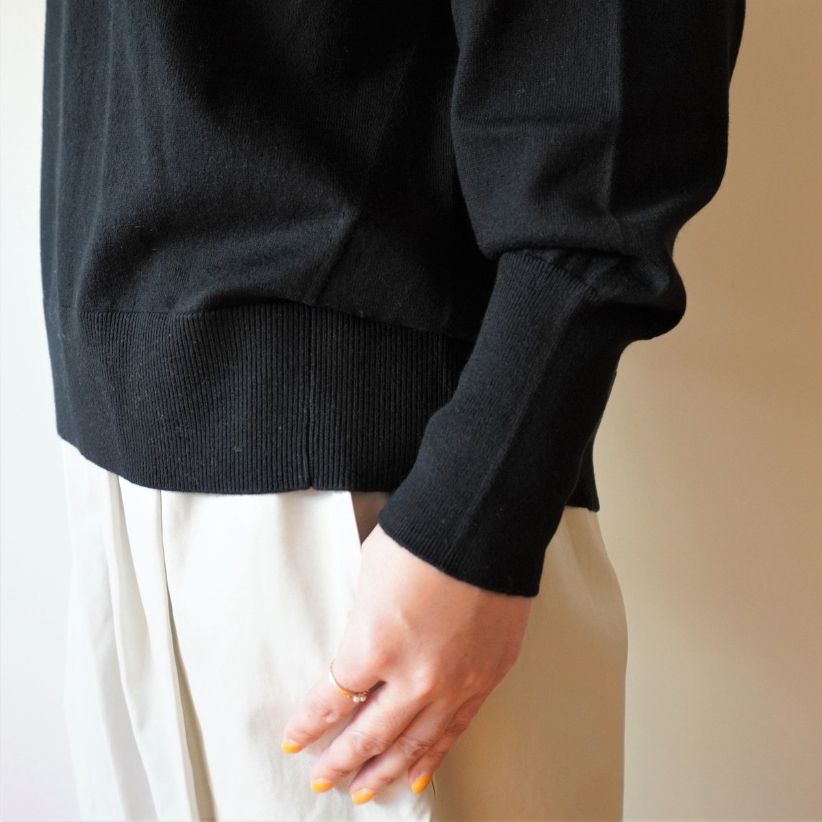 emplir／オリジナル コットンカシミヤ プルオーバー | Beignets Online