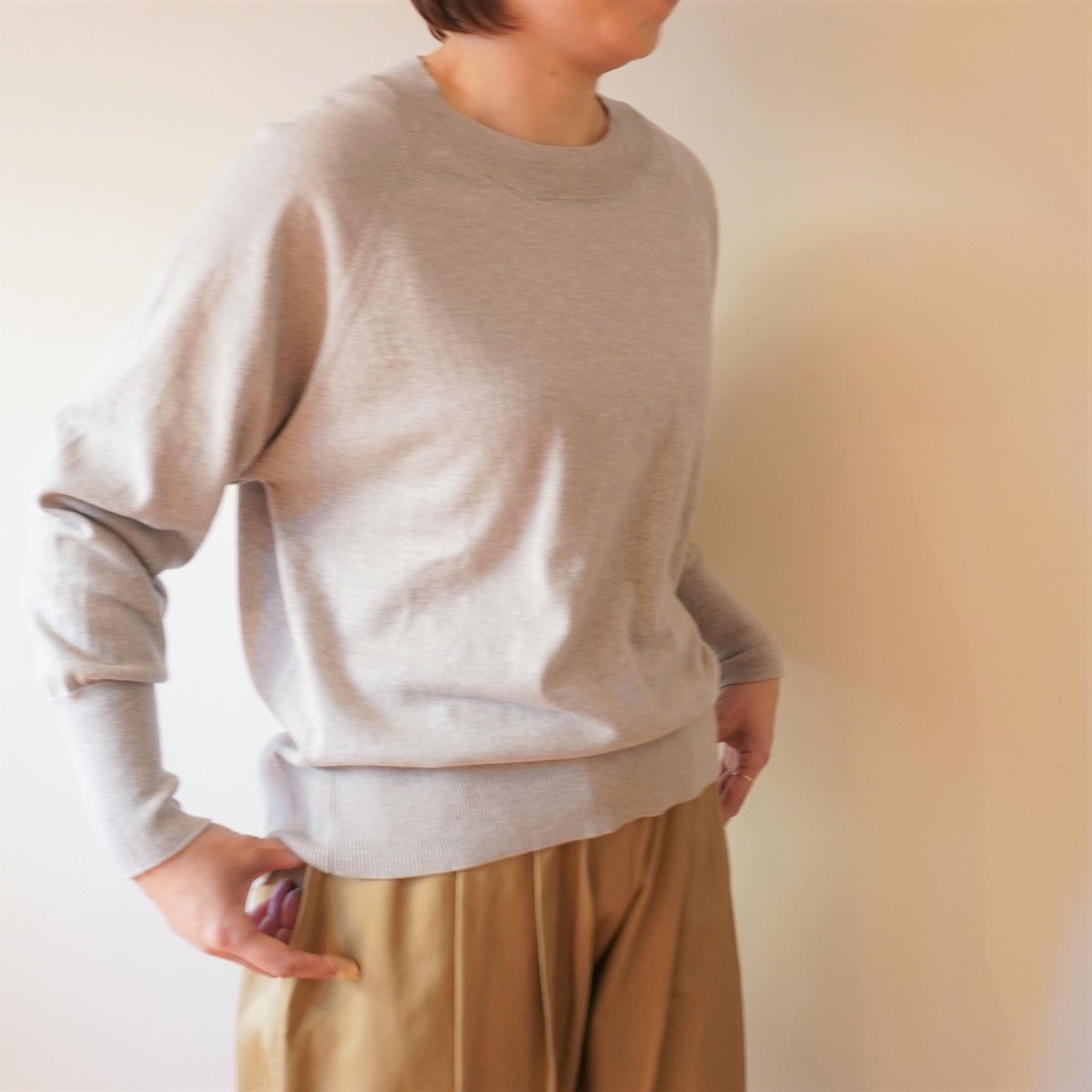 emplir／オリジナル コットンカシミヤ プルオーバー | Beignets Online