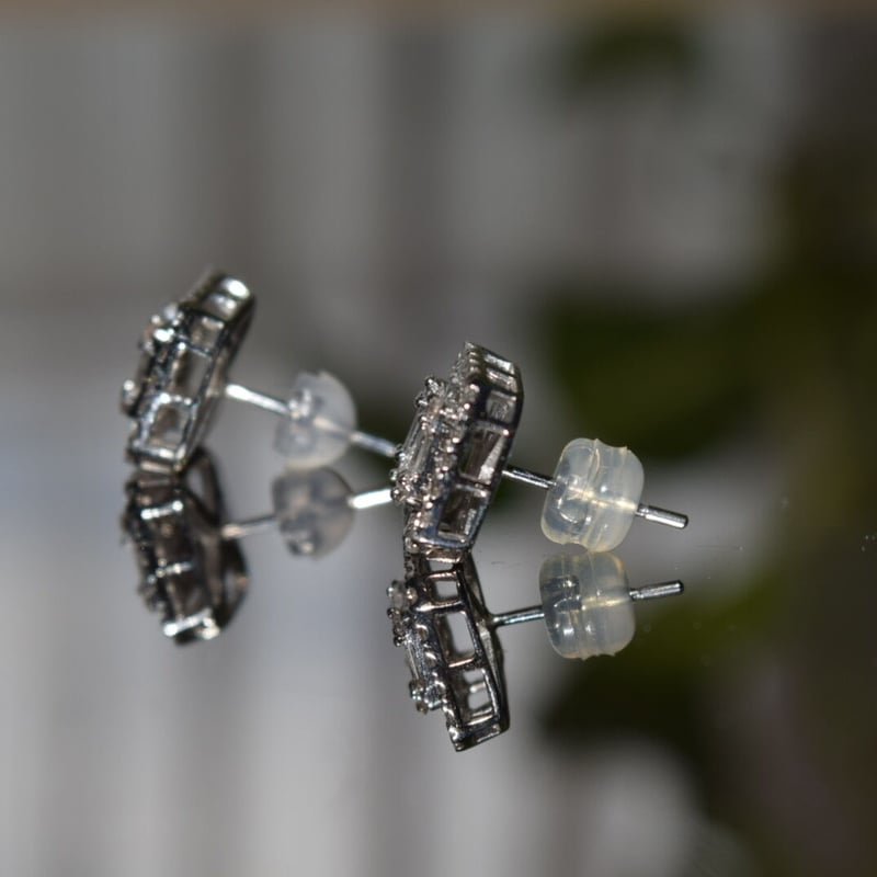 0.4ct スクエアピアス | Baguette 0.4ct スクエアピアス | Baguette