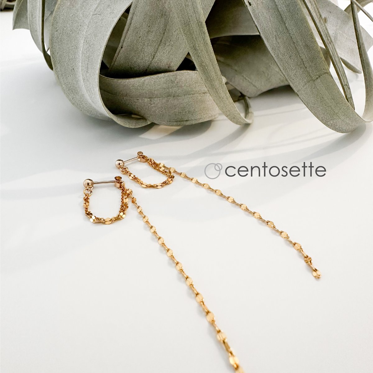 揺れる14KGFペタルチェーンフープピアス/サージカルステンレスピアス・イヤリングへ金具変更可...