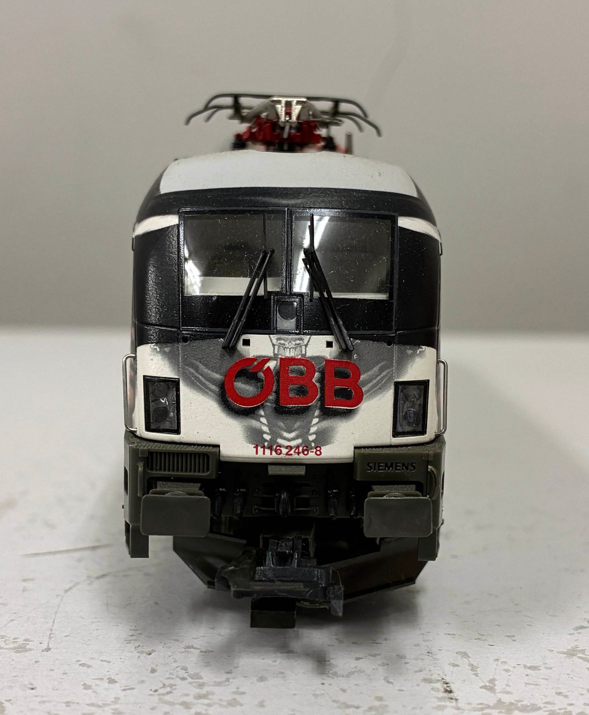 ROCO #63829 OeBB 1116 Electric Loco "50 Jahre B...