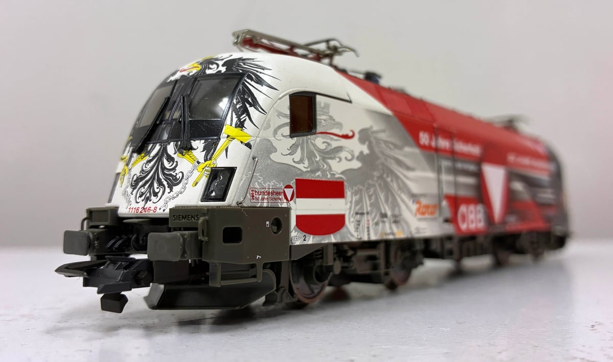 ROCO #63829 OeBB 1116 Electric Loco "50 Jahre B...