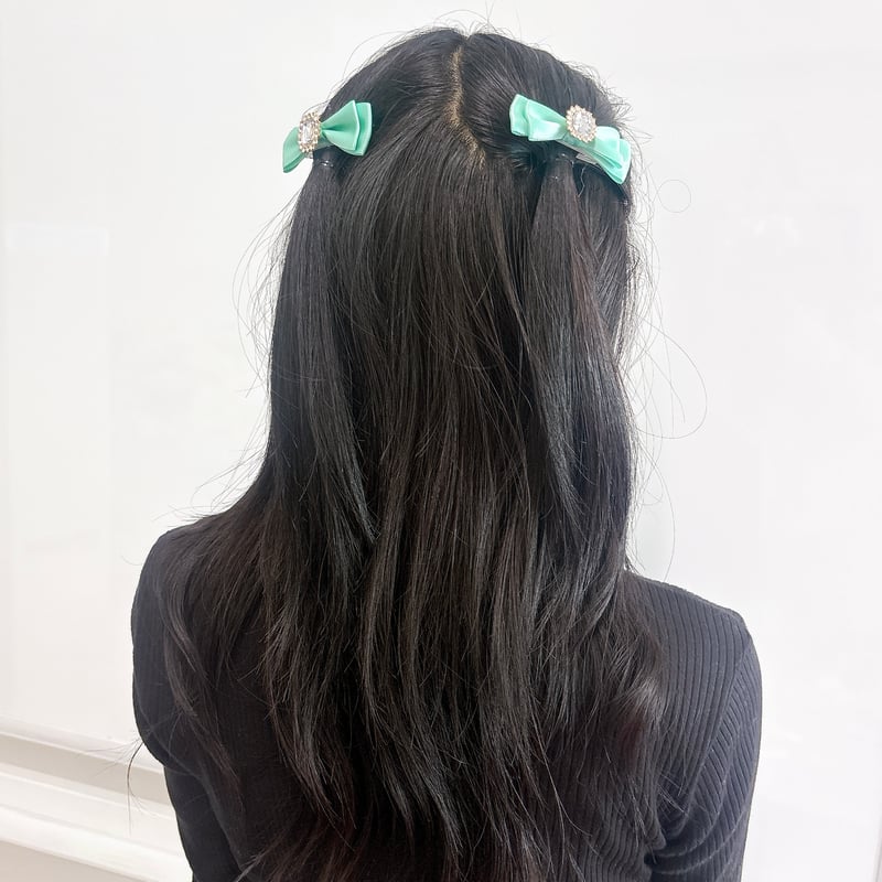 ビジュー付きリボンクリップ 2個セット【推し活グッズ・ヘアメ ビジュー付きリボンクリップ 2個セット【推し活グッズ・ヘアメ