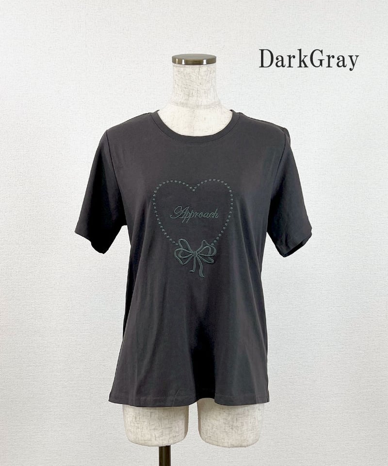 WEB先行販売】ハートリボン刺繍Tシャツ | 韓国ファッション 高速 WEB先行販売】ハートリボン刺繍Tシャツ | 韓国ファッション 高速