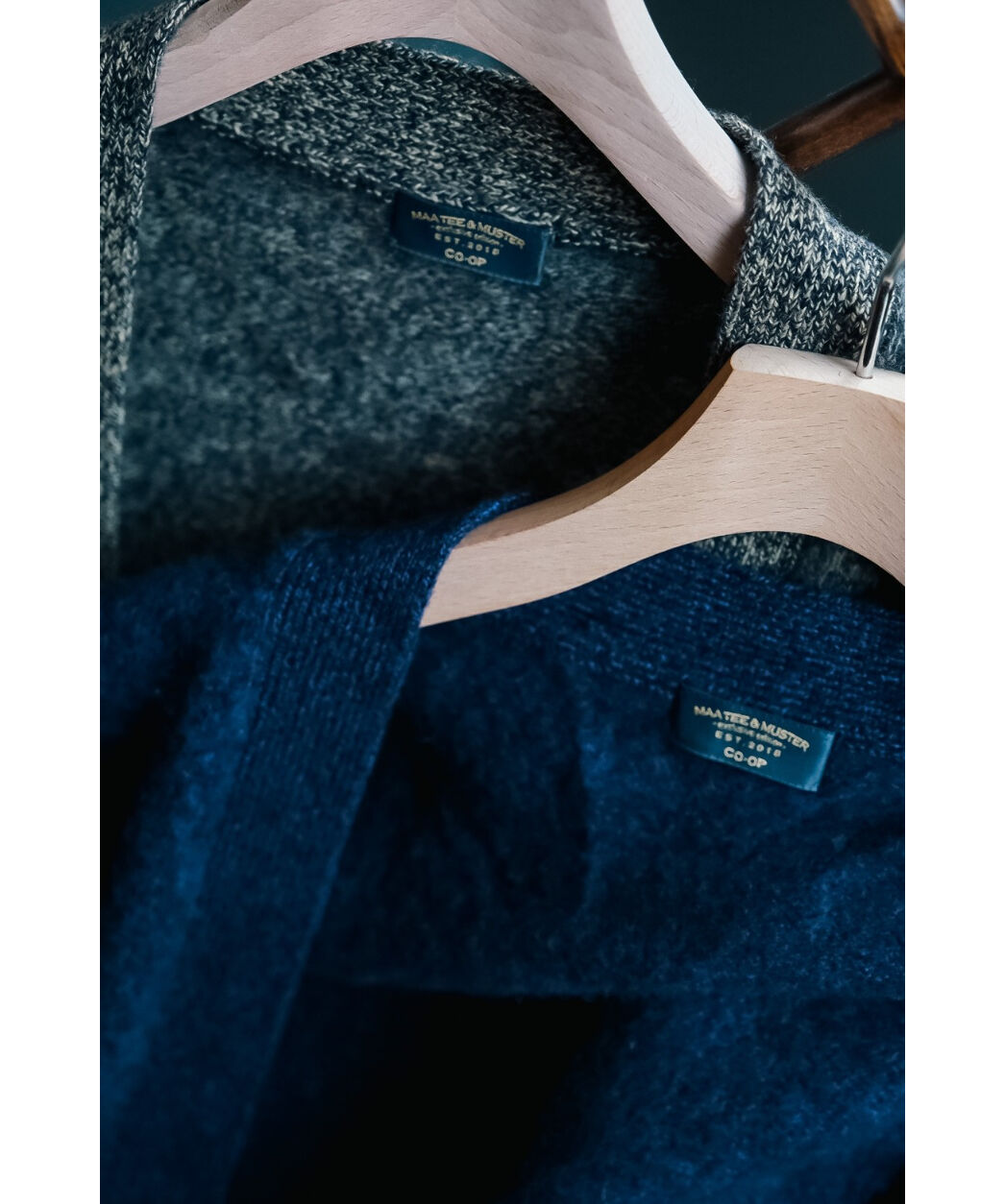 MAATEE&SONS Ex. CASHMERE SHAGGY 2 N/B CARDIGAN MAATEE&SONS Ex. CASHMERE SHAGGY 2 N/B CARDIGAN