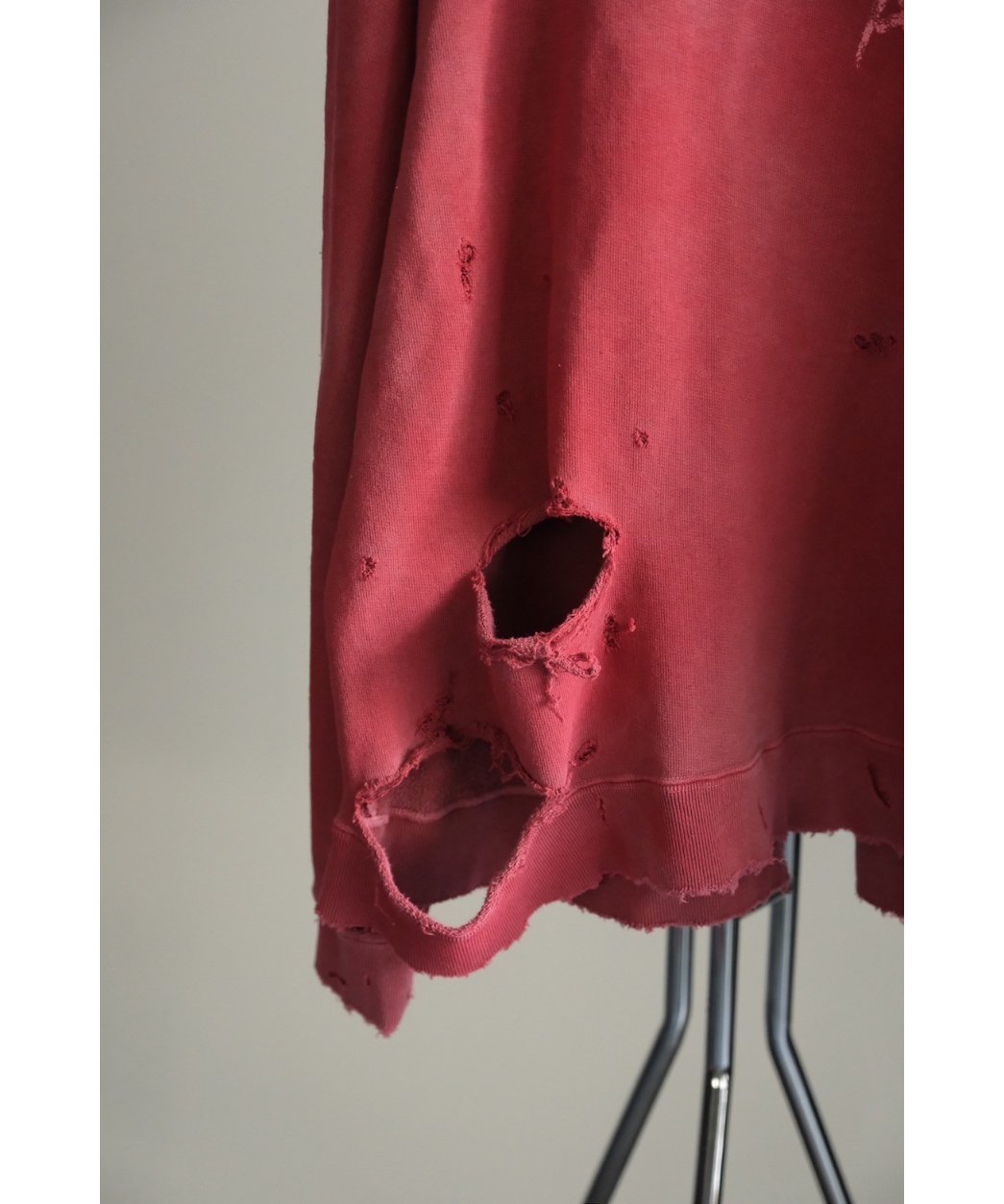 ANCELLM CRASH UNEVEN OVER SWEAT | MusterWerk ANCELLM CRASH UNEVEN OVER SWEAT | MusterWerk