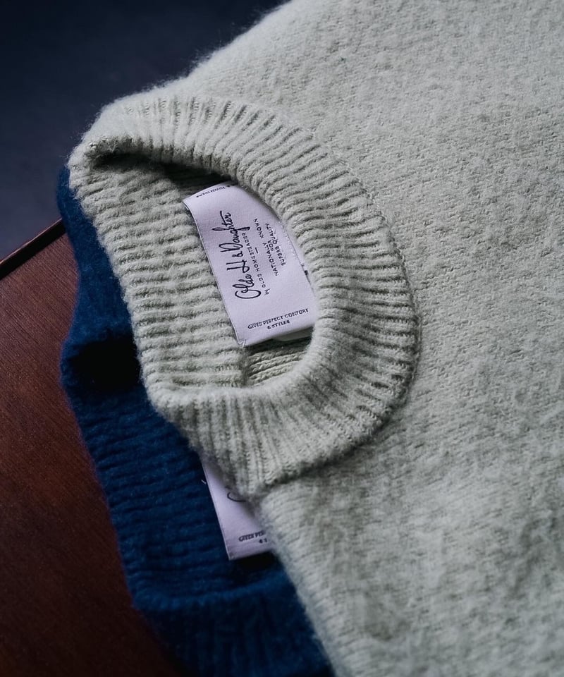 Olde H & Daughter SILK SHAGGY DOG CREW NECK P/O Olde H & Daughter SILK SHAGGY DOG CREW NECK P/O