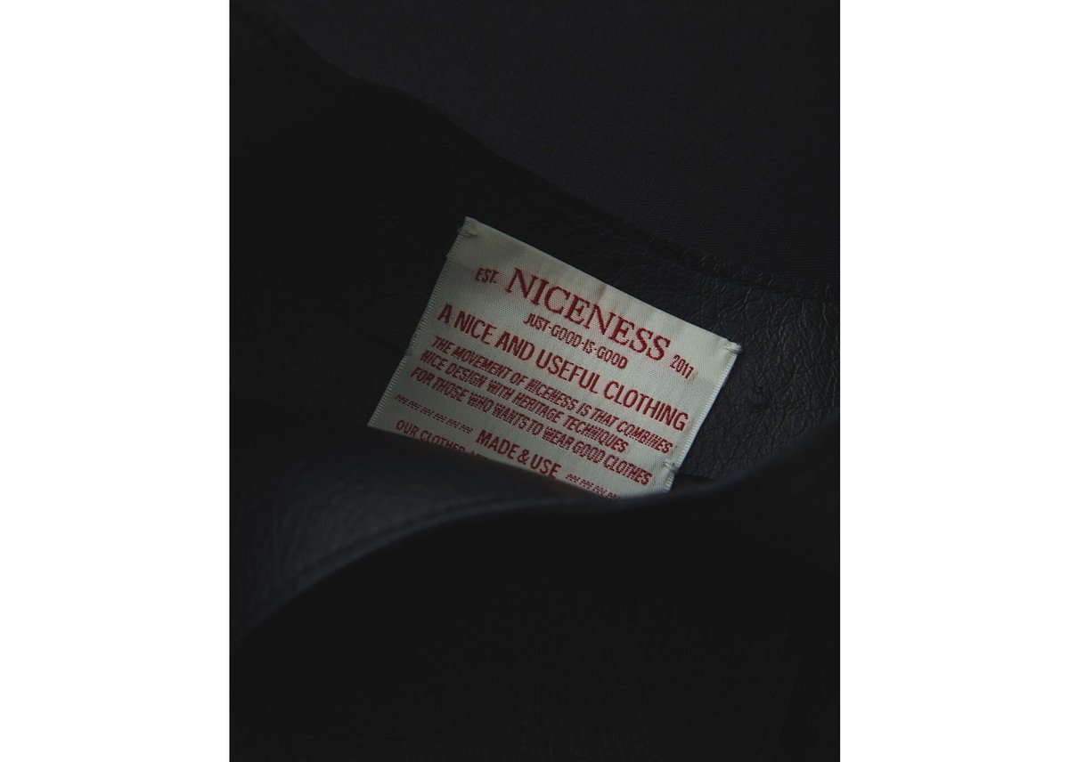 NICENESS LOWE-MEDI | MusterWerk NICENESS LOWE-MEDI | MusterWerk