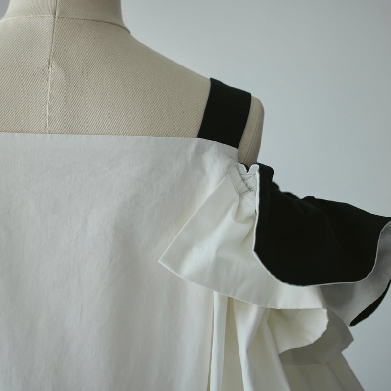 Bouquet tops(white) | RIKO Bouquet tops(white) | RIKO