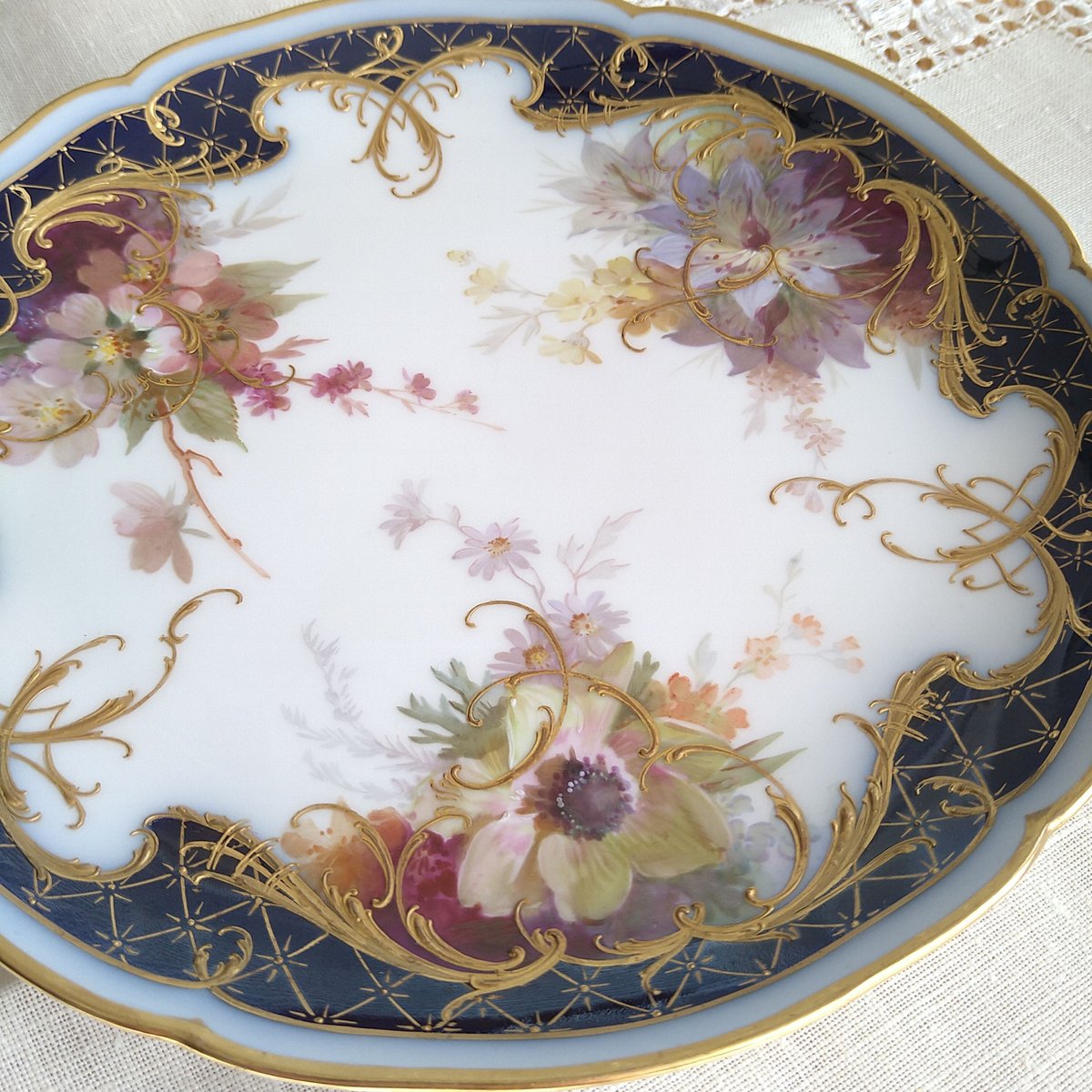 1912年KPMベルリンのソフトペインティングの花々とコバルト 1912年KPMベルリンのソフトペインティングの花々とコバルト