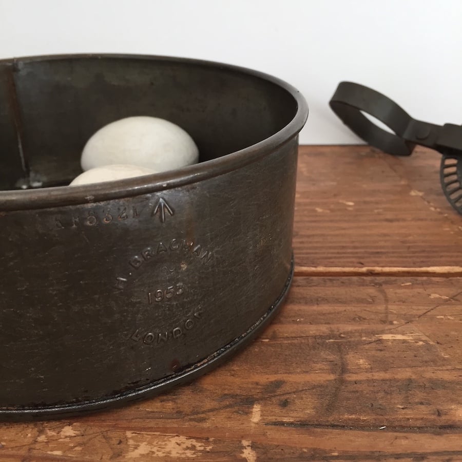 cake tin / アンティークケーキティン ブリキケーキ型 | cocon