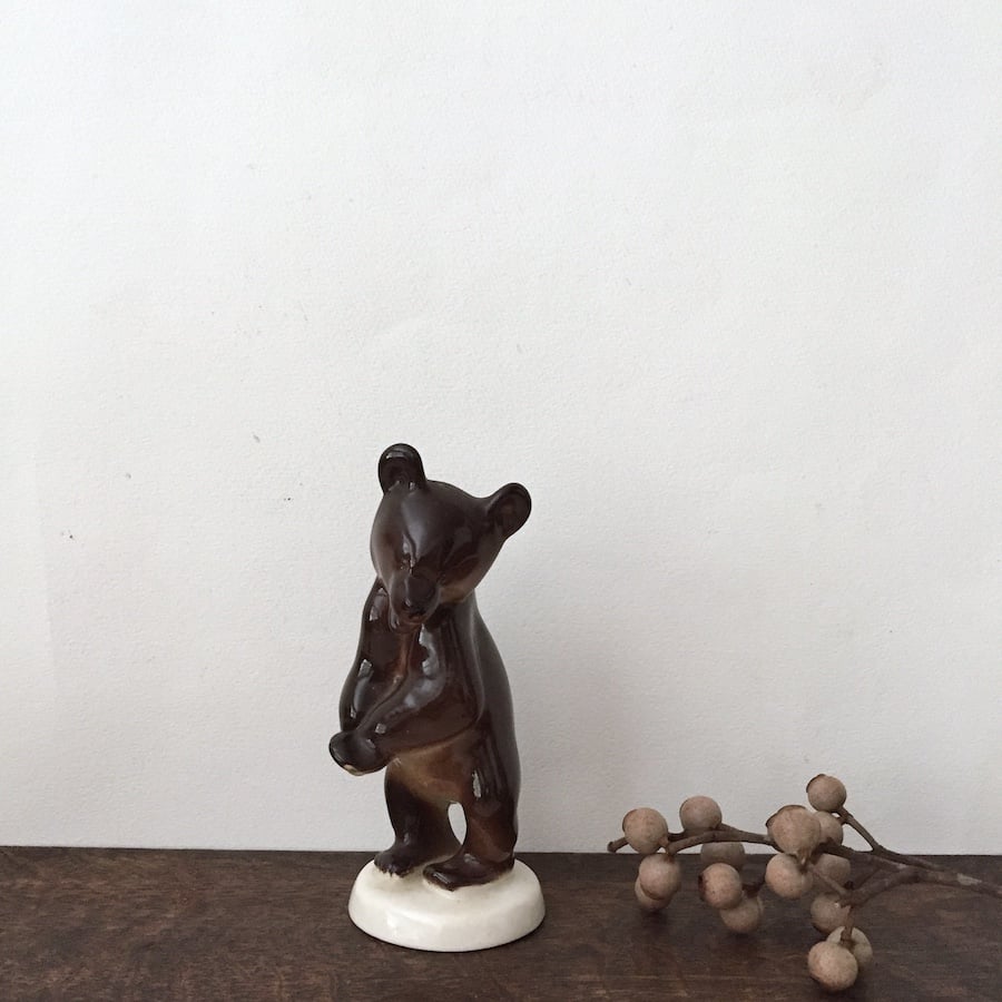 bear figure / アンティーク陶器のくま | cocon