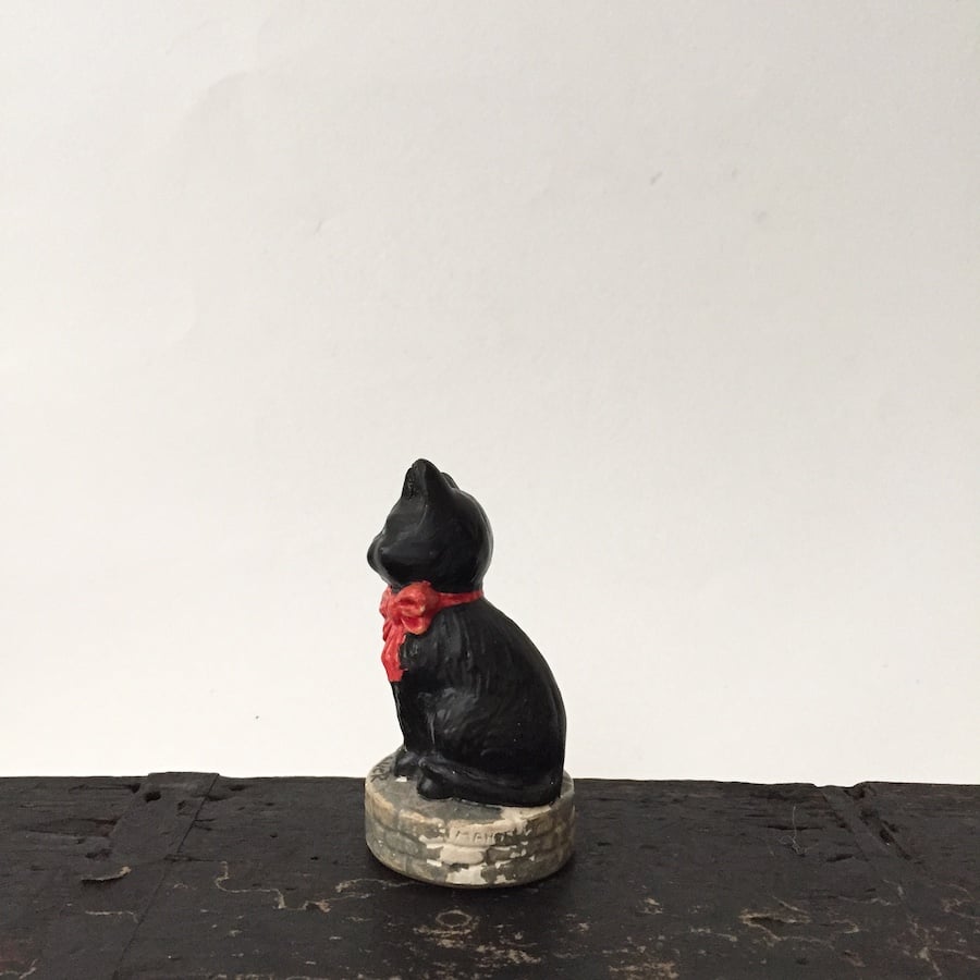 black cat figure / アンティーク黒猫おきもの | cocon