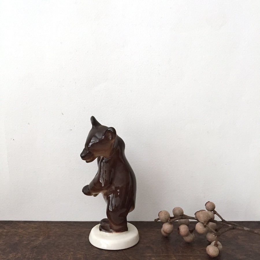 bear figure / アンティーク陶器のくま | cocon