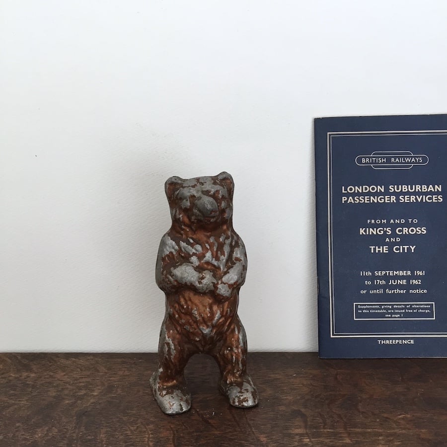 bear figure / アンティークくまの貯金箱 | cocon