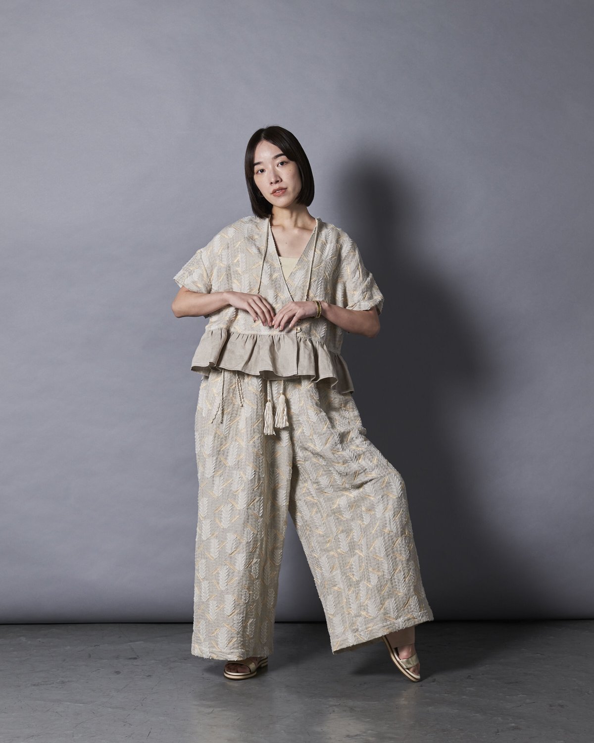 forestカットJQ ワイドギャザーパンツ gold / silver | YURTAO