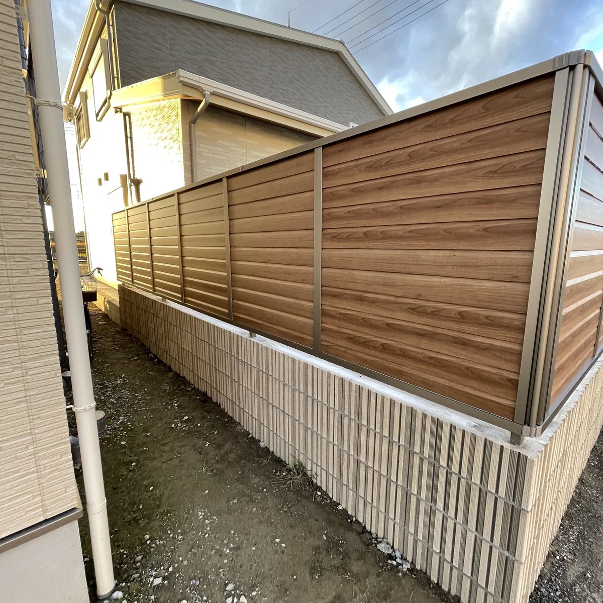 LIXIL フェンスAB YL2型 | THE EXTERIOR SHOP