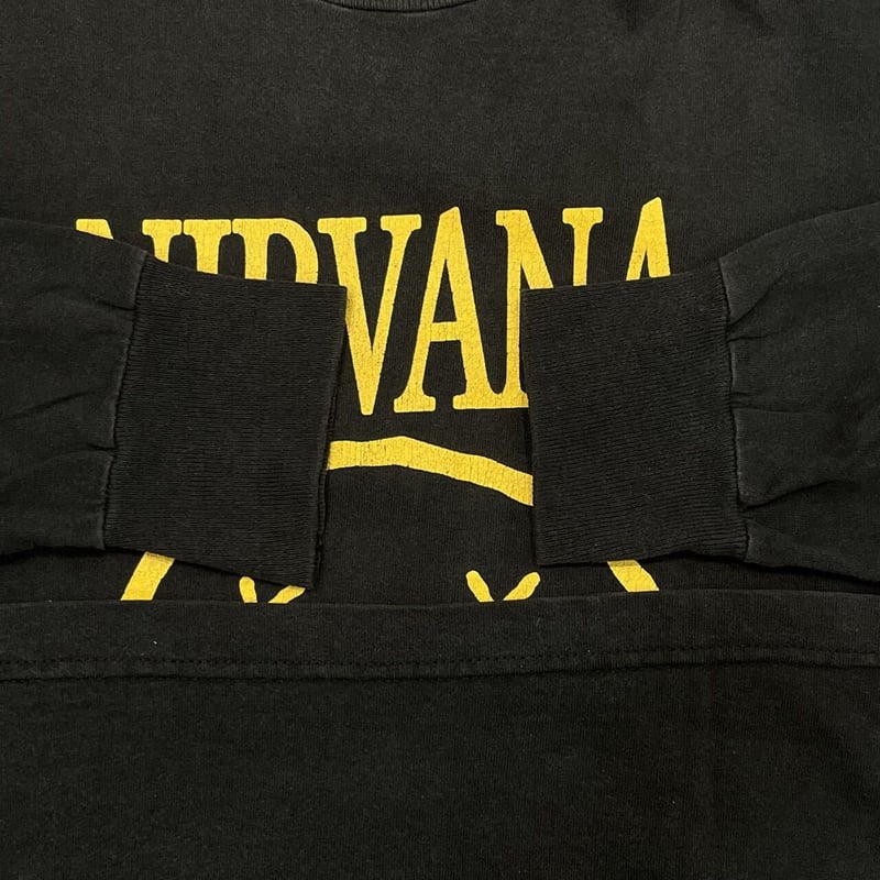 NIRVANA SMILE BOOTLEG LS TEE FRUIT OF THE LOOM NIRVANA SMILE BOOTLEG LS TEE FRUIT OF THE LOOM