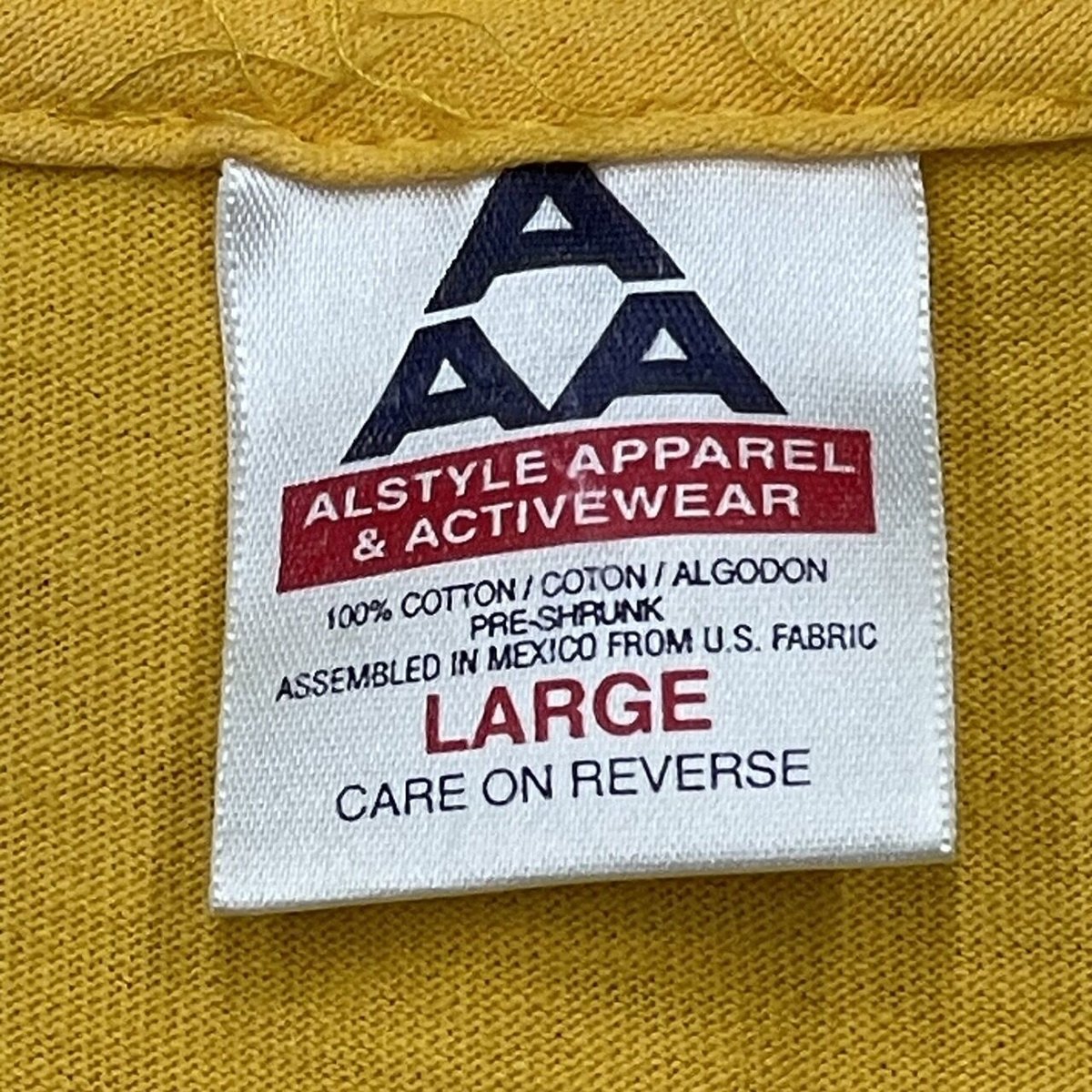 PEANUTS CHARLIE BROWN YELLOW ALSTYLE LARGE 9488...