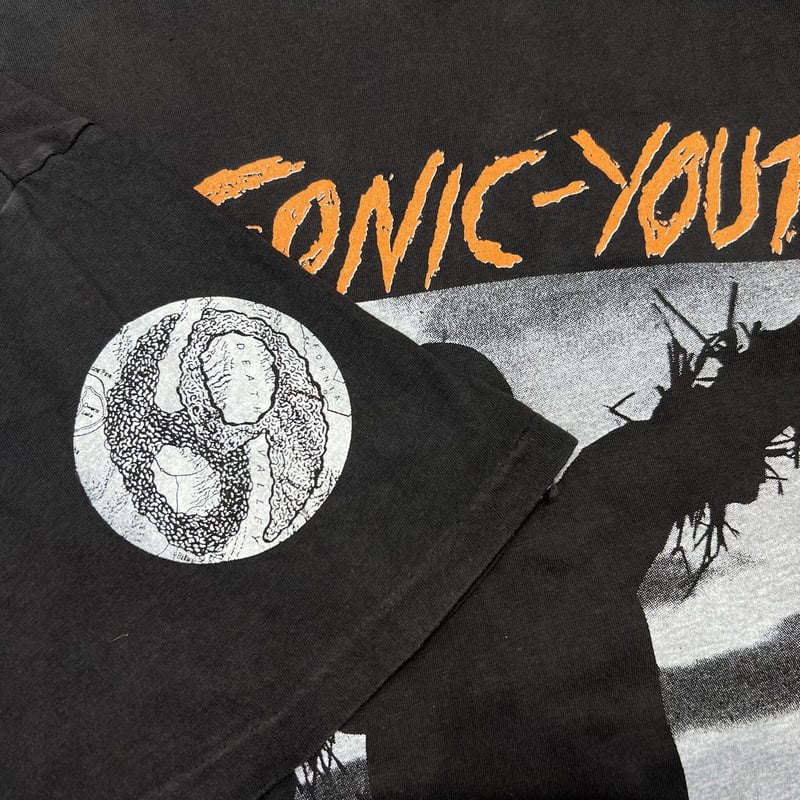 SONIC YOUTH BOOTLEG DEATH VALLEY '69 XL 6381 | SONIC YOUTH BOOTLEG DEATH VALLEY '69 XL 6381 |