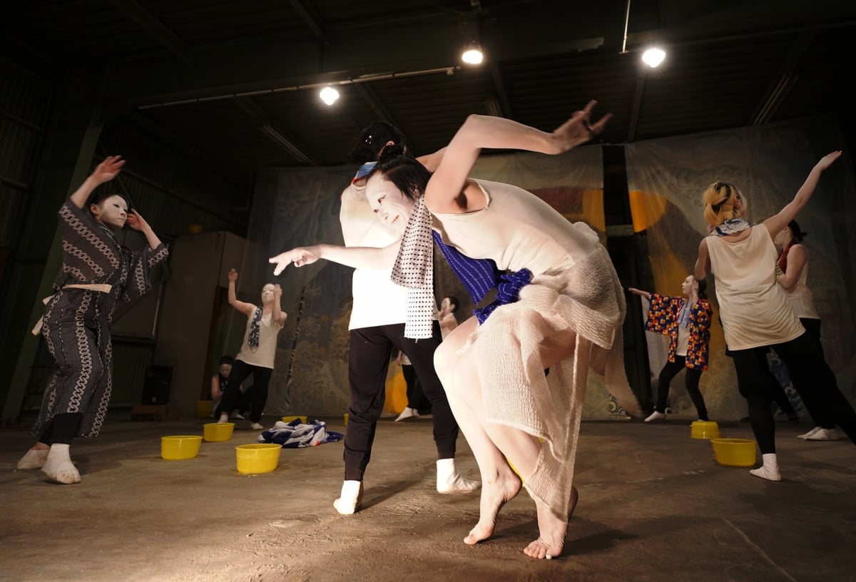 【舞踏公演動画】おどる湯 (2023/11/12撮影) | Butoh performance...