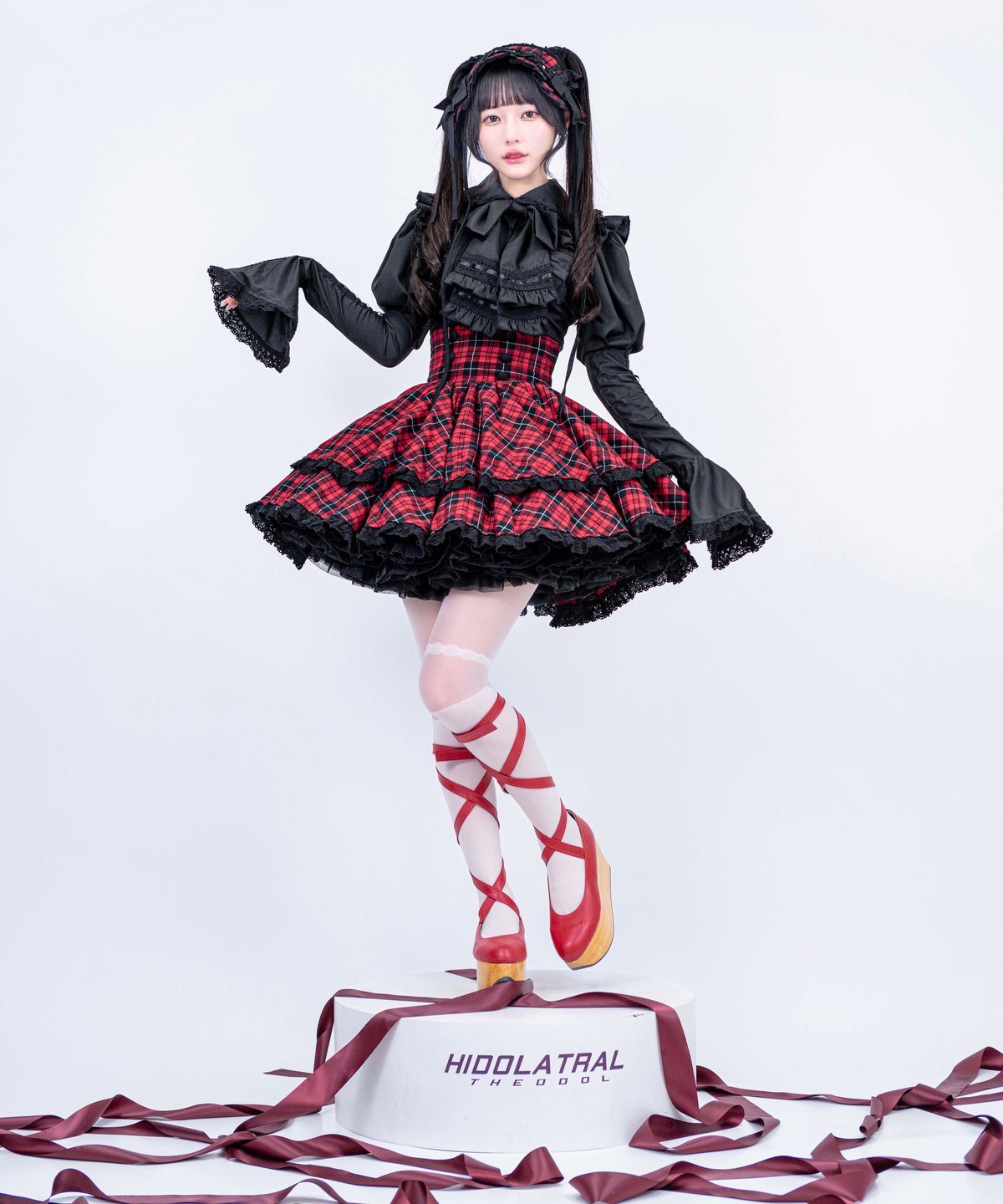 ヨーク襟パフスリーブブラウス》 BLACK | HIDOLATRAL THEODOL ヨーク襟パフスリーブブラウス》 BLACK | HIDOLATRAL THEODOL