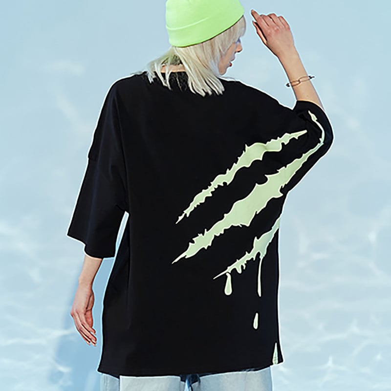 SUAMOMENT 】 ユニセックス オーバーサイズ バックプリント T SUAMOMENT 】 ユニセックス オーバーサイズ バックプリント T