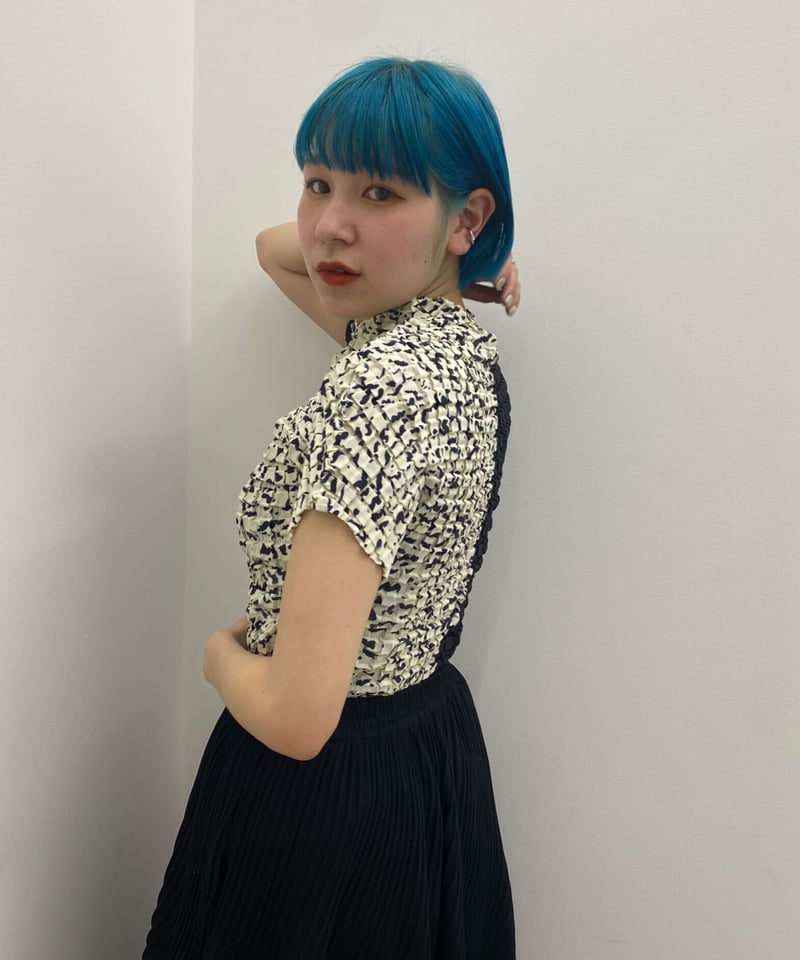 AKIKOAOKI / 3D brush tops | JURK TOKYO AKIKOAOKI / 3D brush tops | JURK TOKYO