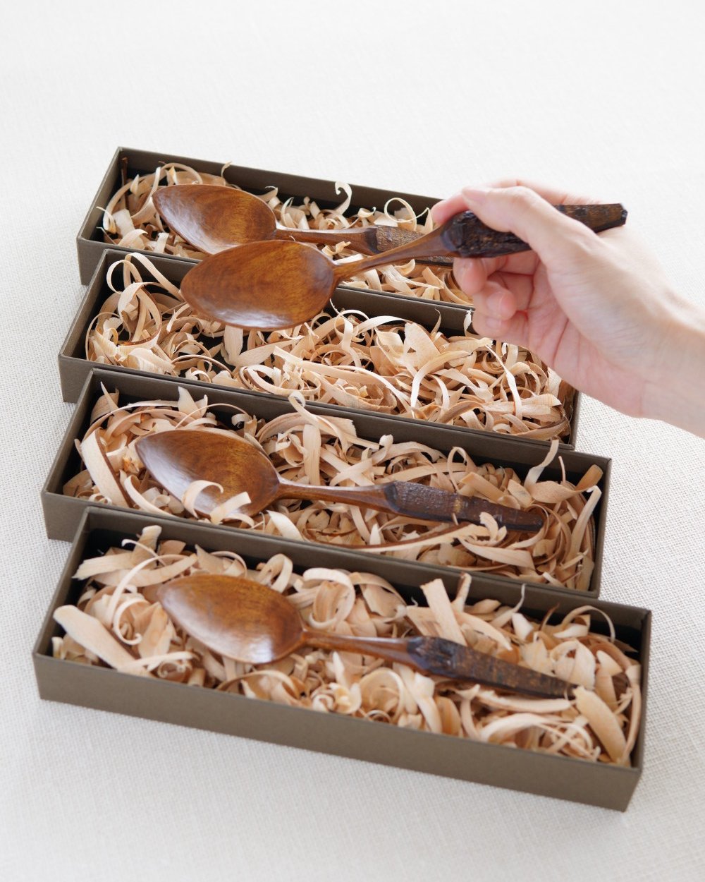 Out growth-#34 uwamizu(A-H) | HÖBAL SPOON Webshop