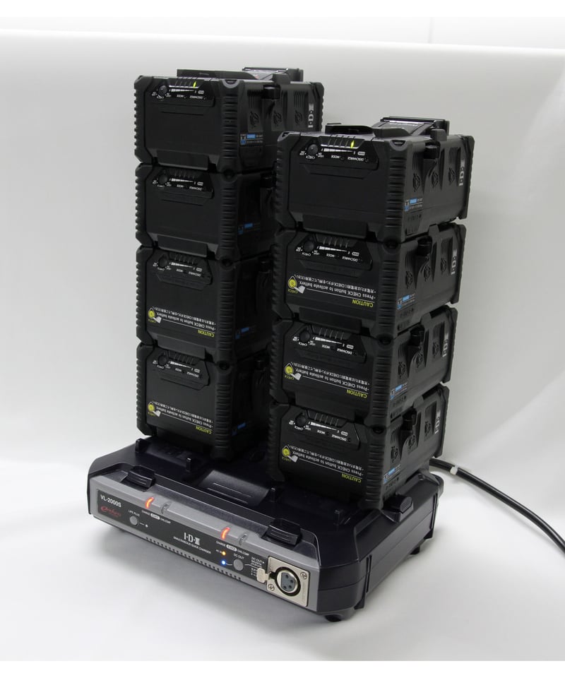 ACアダプター機能付2ch同時急速充電器 VL-2000S (税込み定価 ACアダプター機能付2ch同時急速充電器 VL-2000S (税込み定価