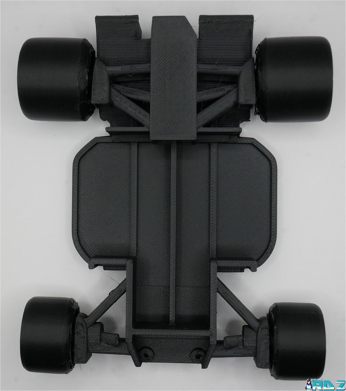 RD2- (3Dプリント) MZ FORMULA PROJECT F87用ダミーシャーシと展示...